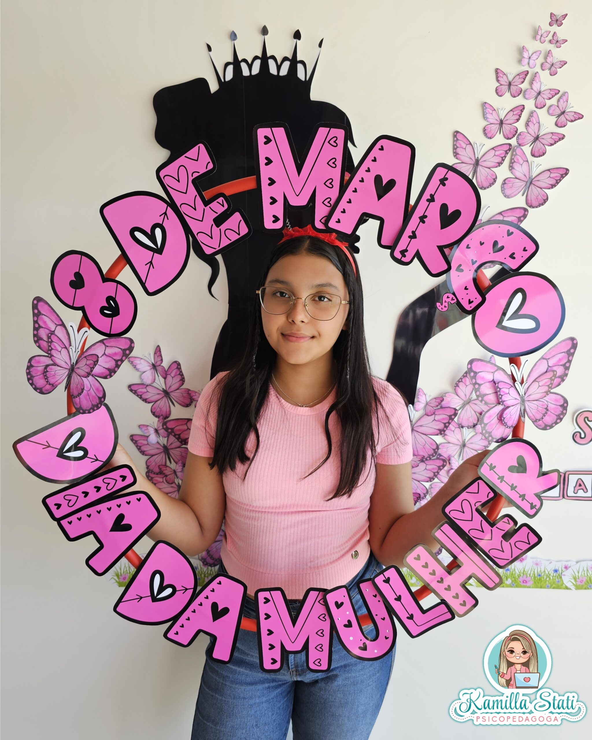 Bambolê para foto: dia da mulher - Materiais para a Área da Saúde